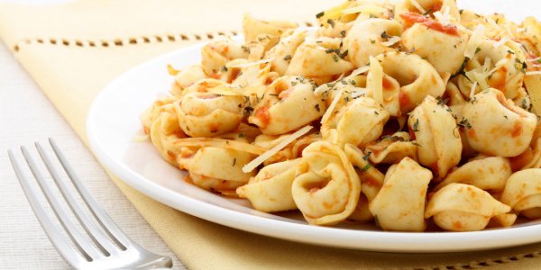 Τορτελίνια με σάλτσα ντομάτας | Sigmalive Cooking